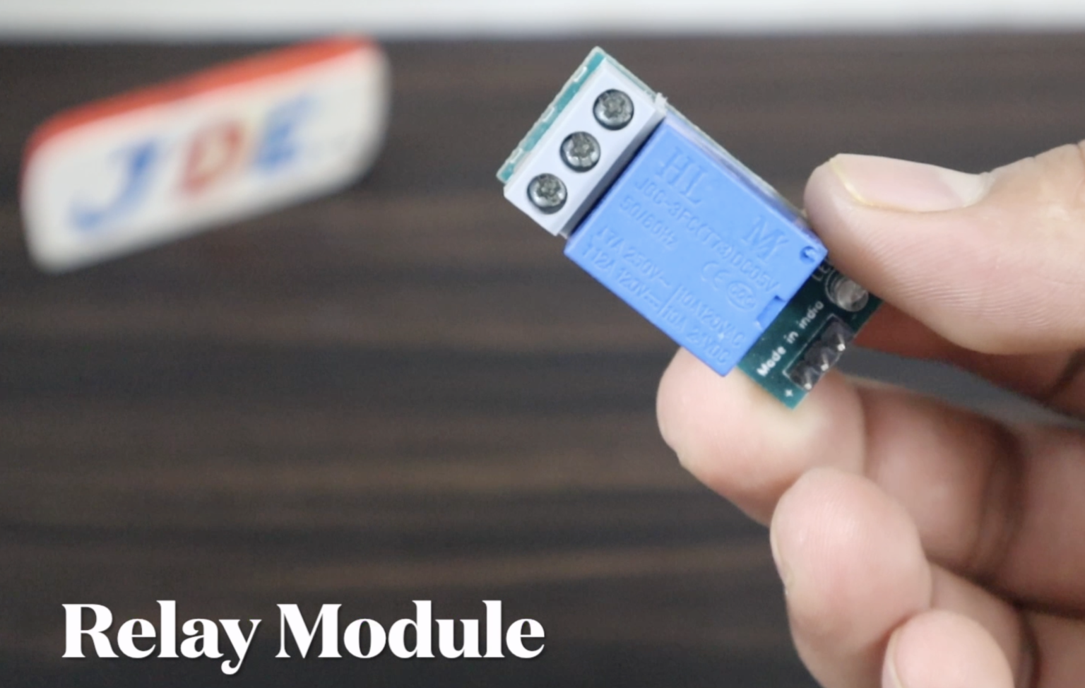 Vehicle Location Tracker Using Arduino