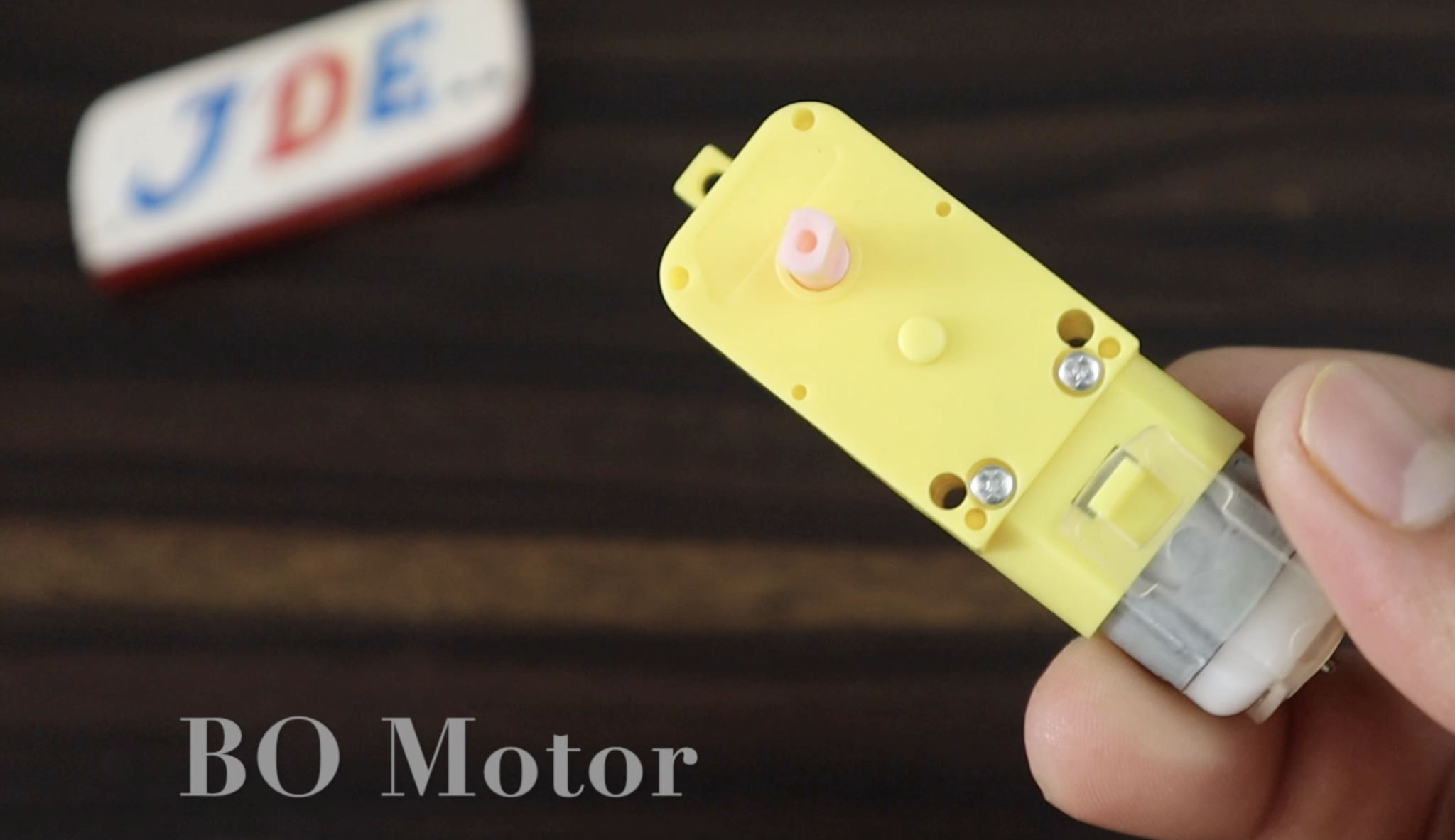 Automatic Grass Cutting Machine Using Arduino