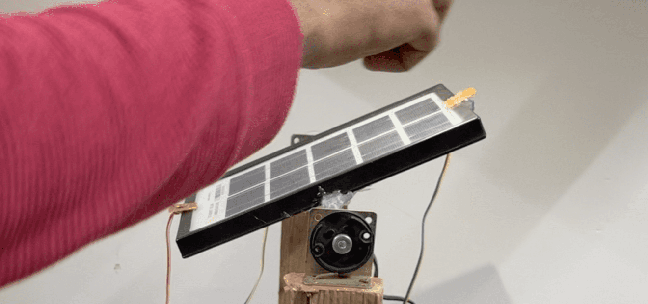 Solar Tracking System Using Arduino